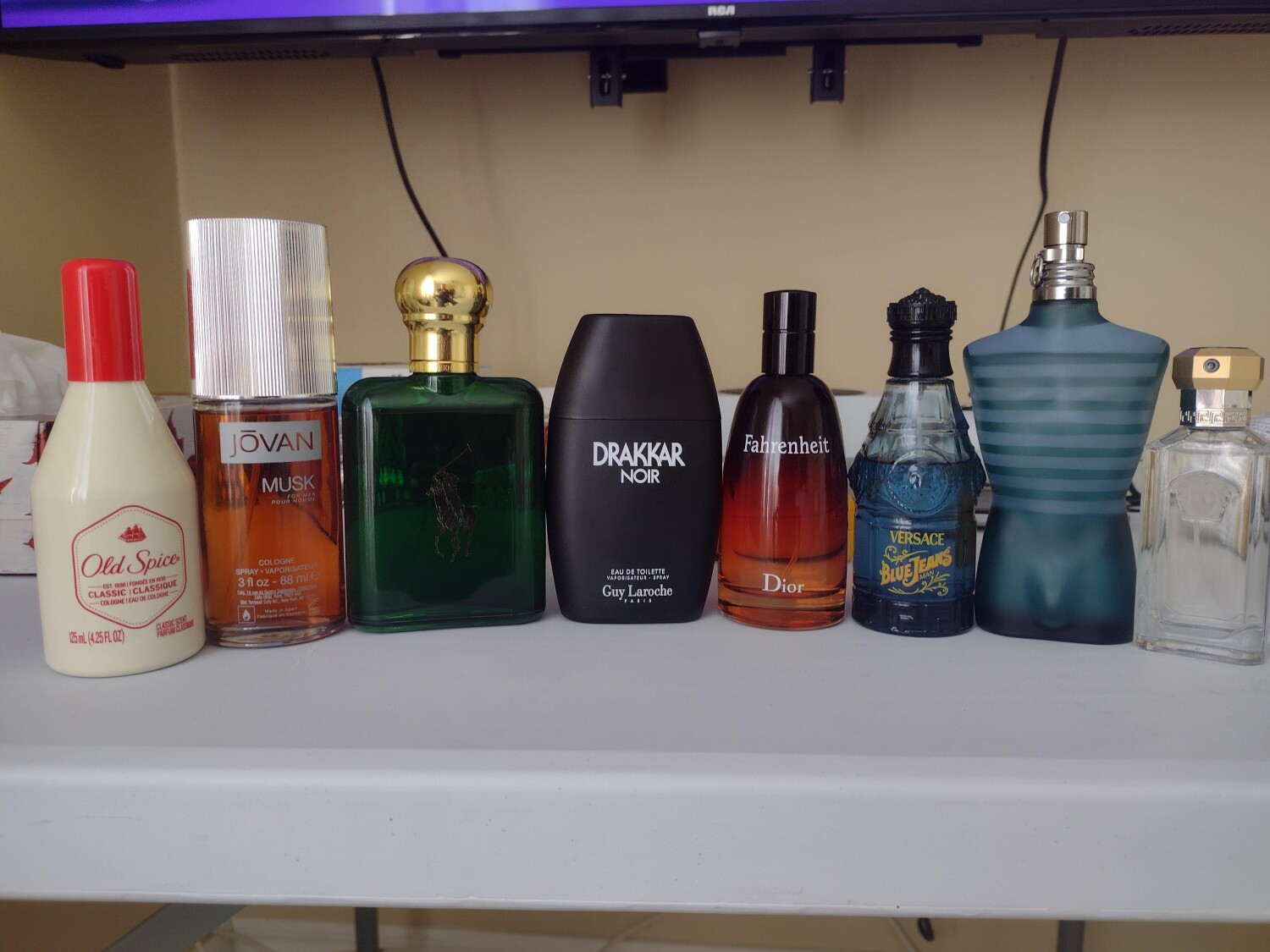 Blue Jeans Versace cologne - a fragrance for men 1994