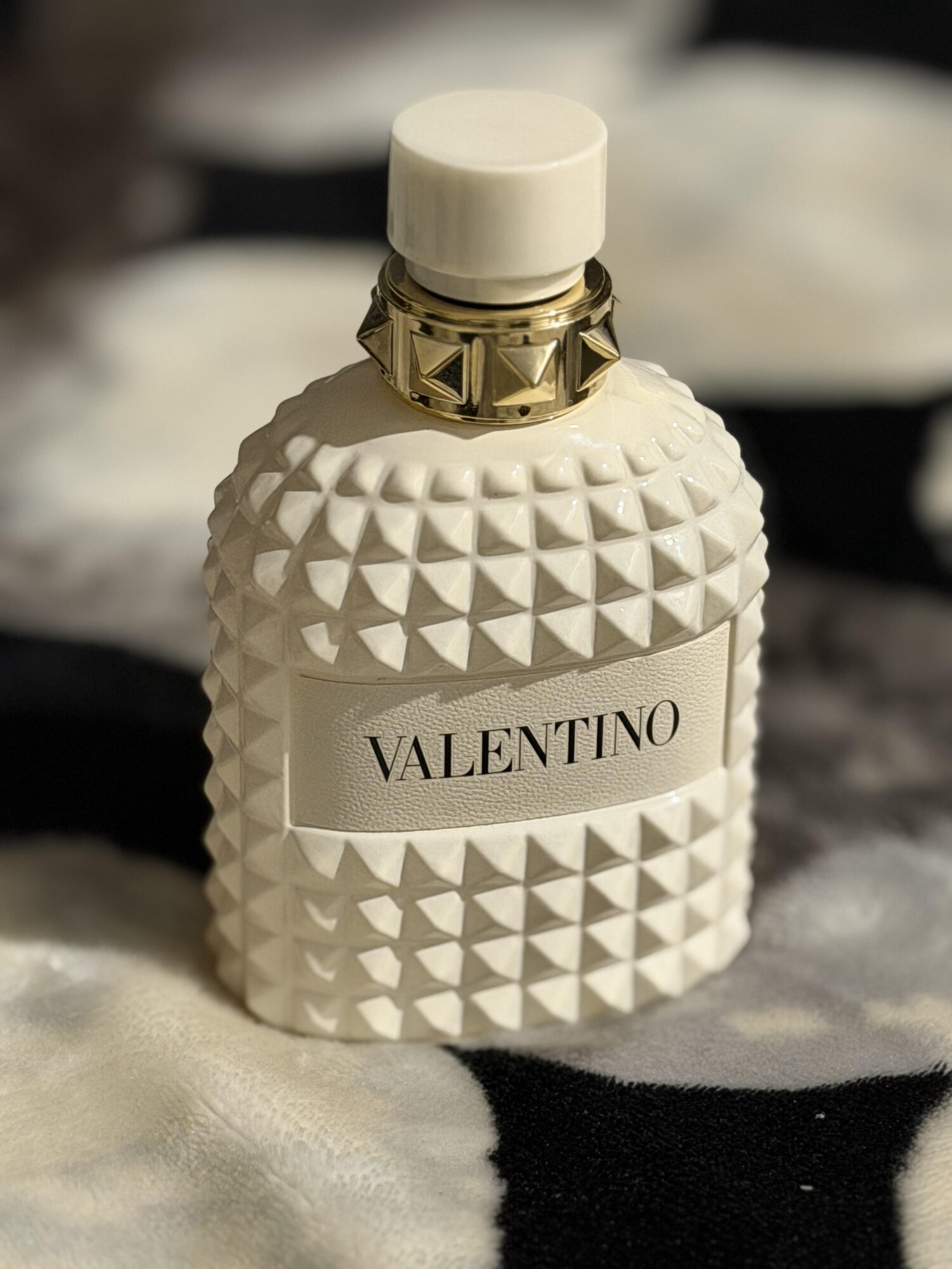Valentino Uomo Born in Roma Ivory Valentino cologne - a new fragrance ...