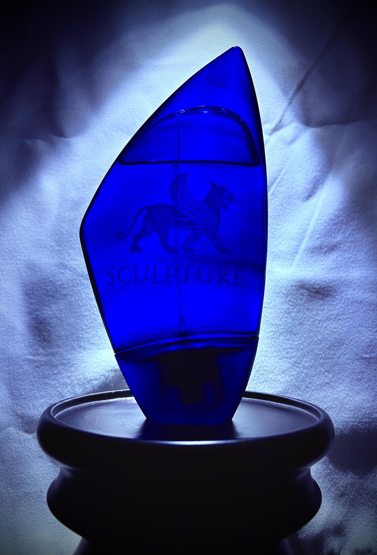 Sculpture Parfum Nikos cologne - a fragrance for men 2022