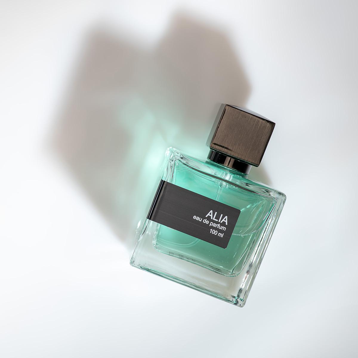 Alia Extract perfume - a fragrance for women 2022