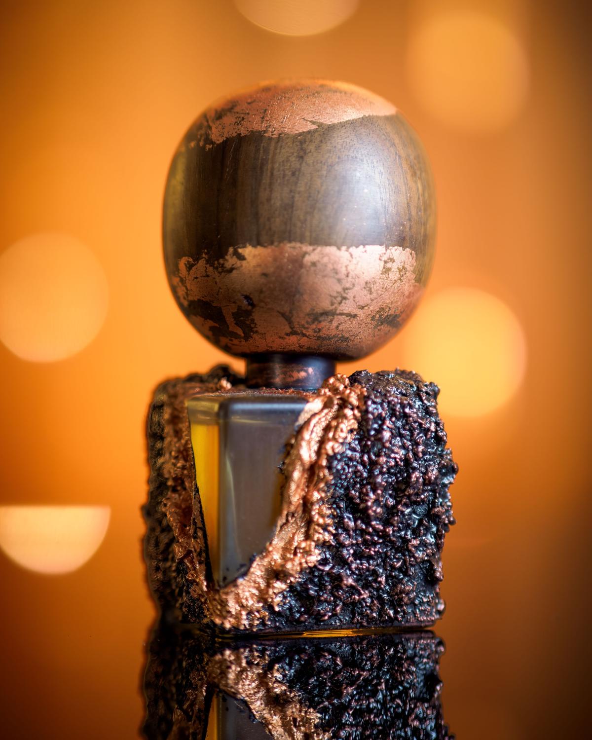 .U.M.B.R.E. Adi Ale Van perfume - a fragrance for women and men 2021