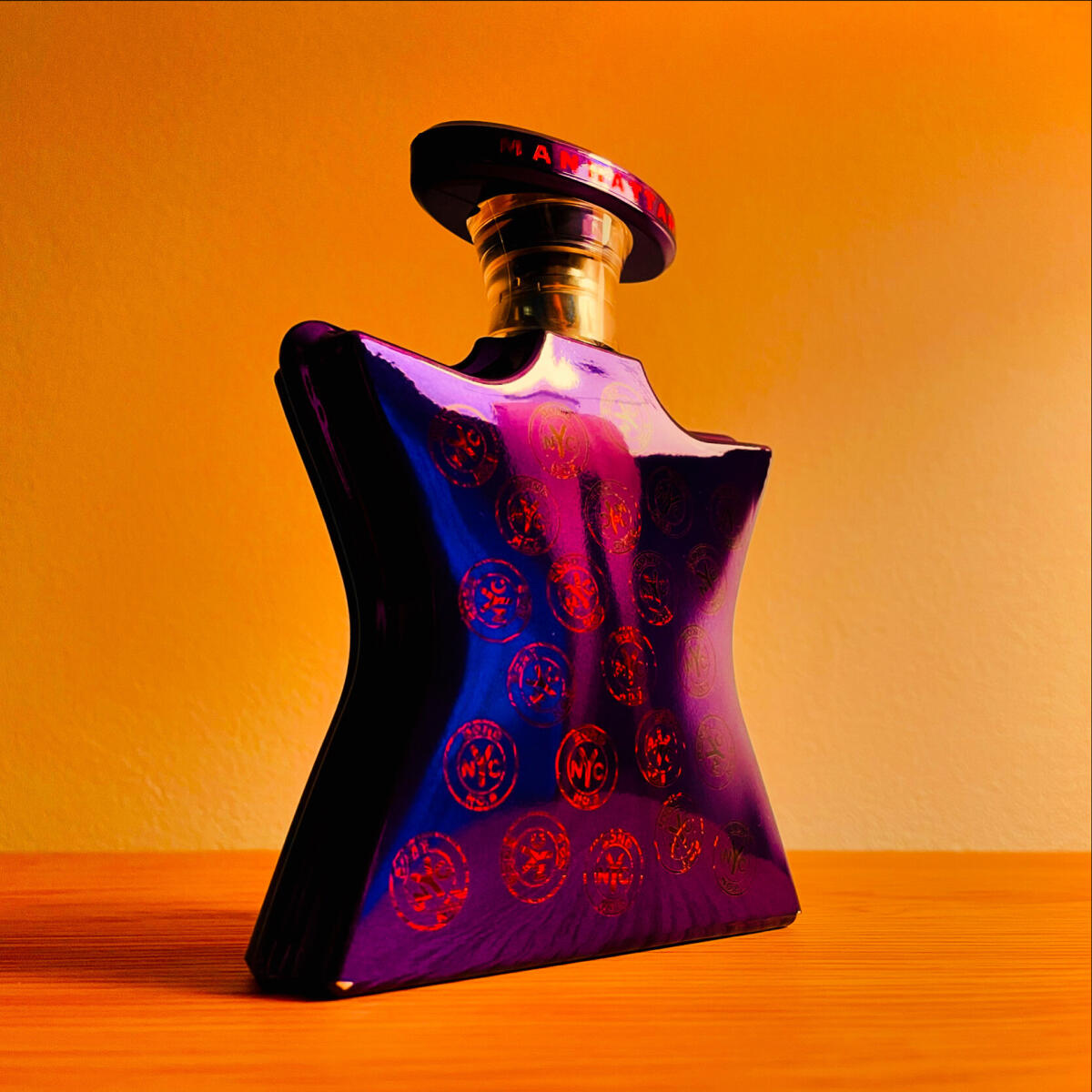 Manhattan Bond No 9 perfume - a fragrance for women and men 2012