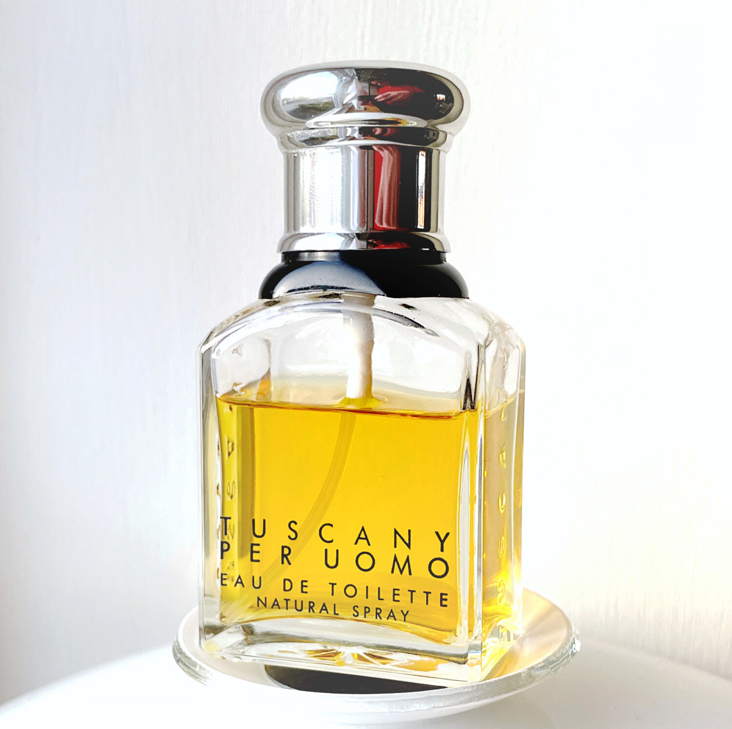 Tuscany Per Uomo Aramis cologne - a fragrance for men 1984