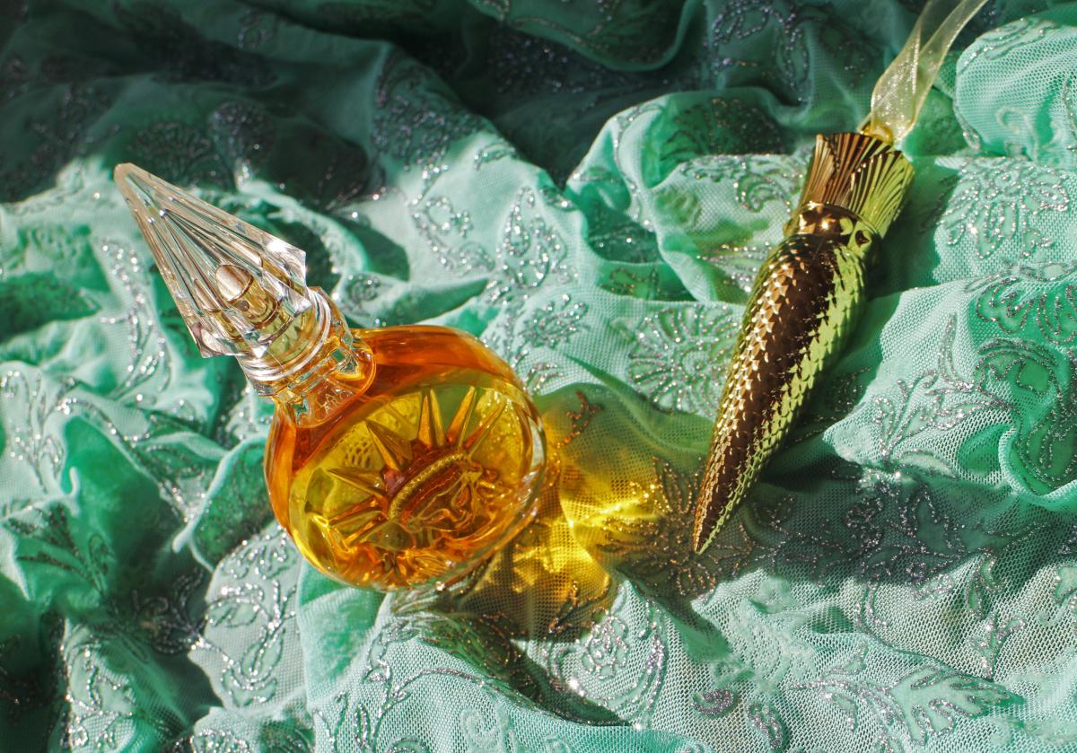 Lady Caron Caron perfume - a fragrance for women 2000