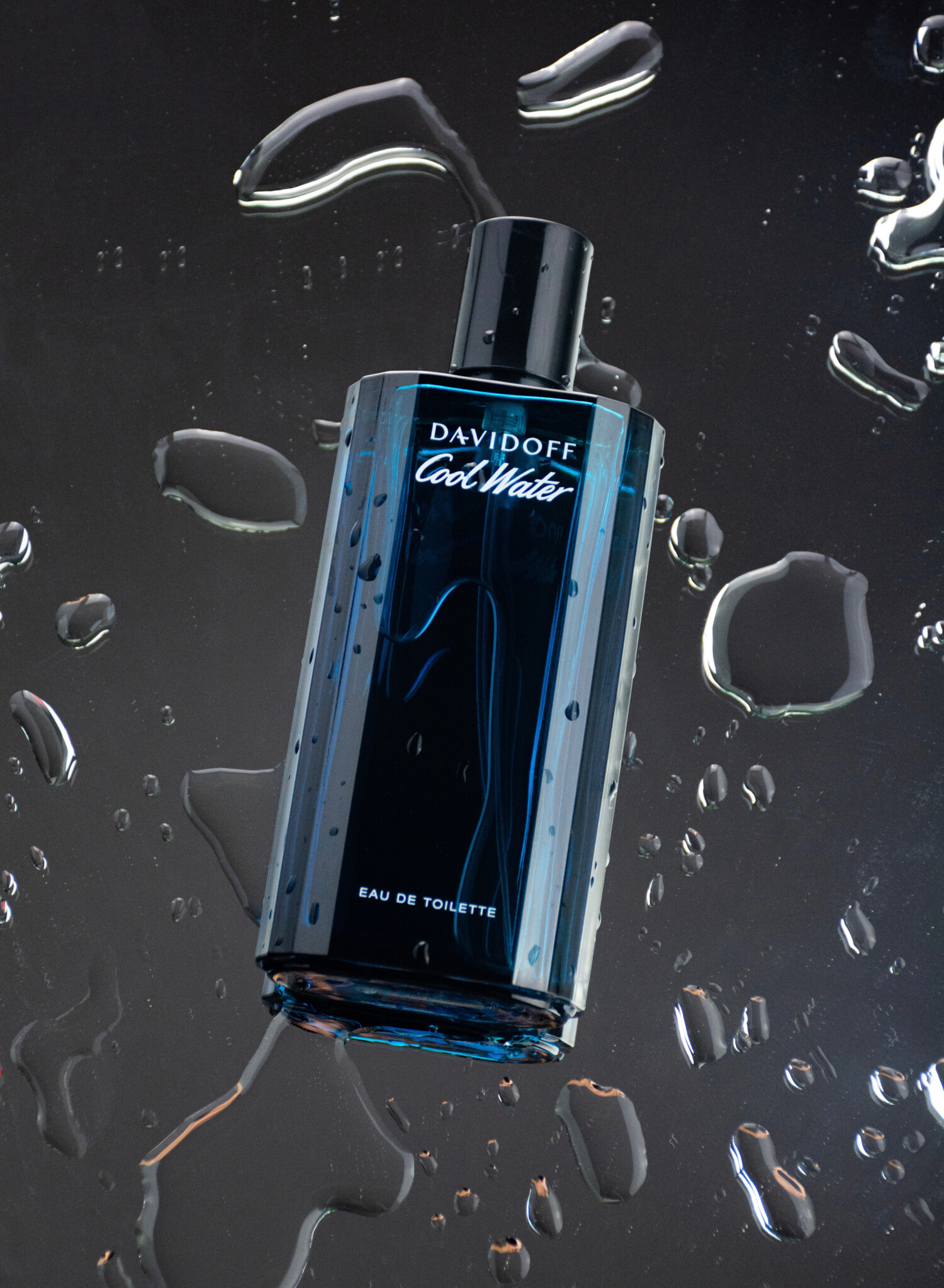 Cool Water Davidoff cologne - a fragrance for men 1988