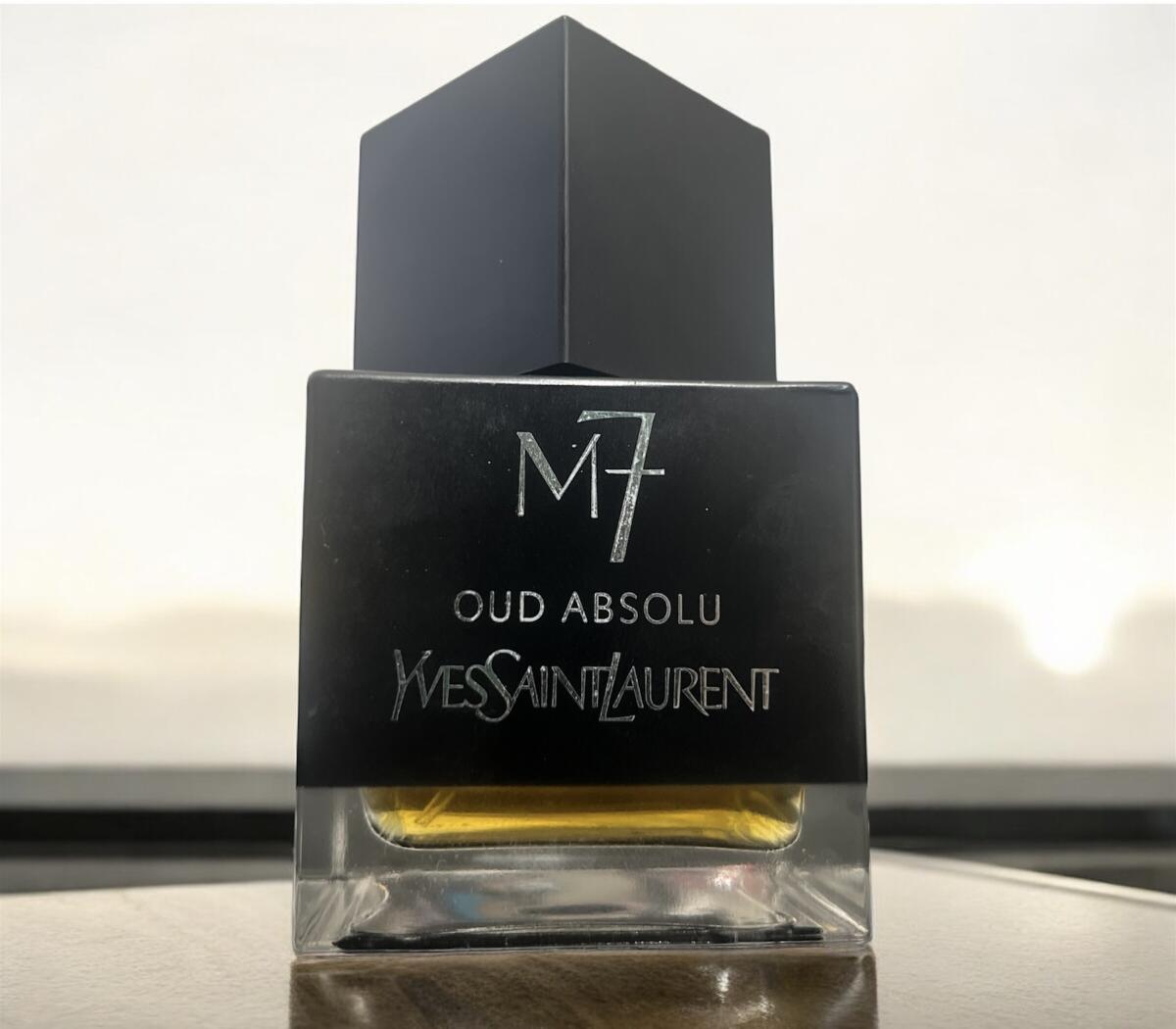 La Collection M7 Oud Absolu Yves Saint Laurent Kolonjska voda - parfem ...