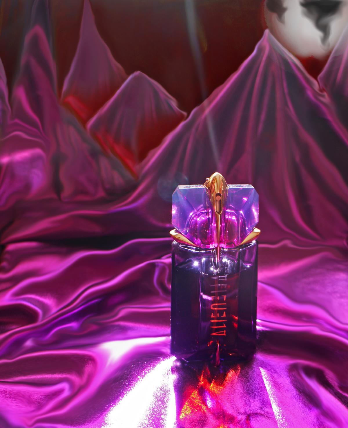 Alien Eau de Toilette Mugler perfume - a fragrance for women 2009