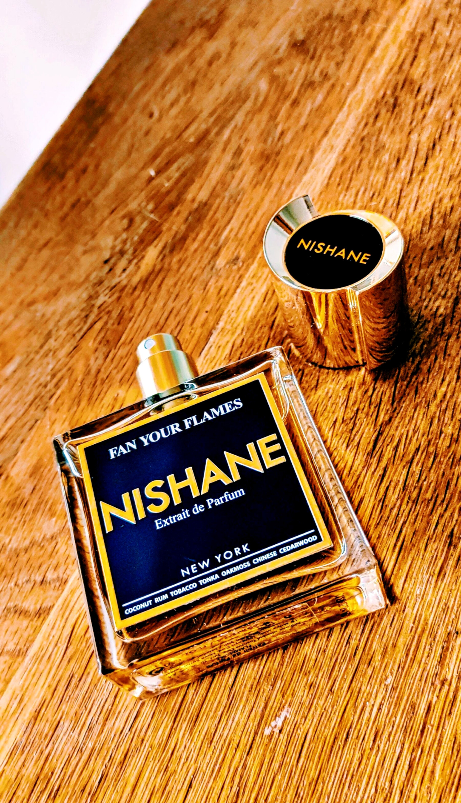 Fan Your Flames Nishane perfume - a fragrance for women and men 2016
