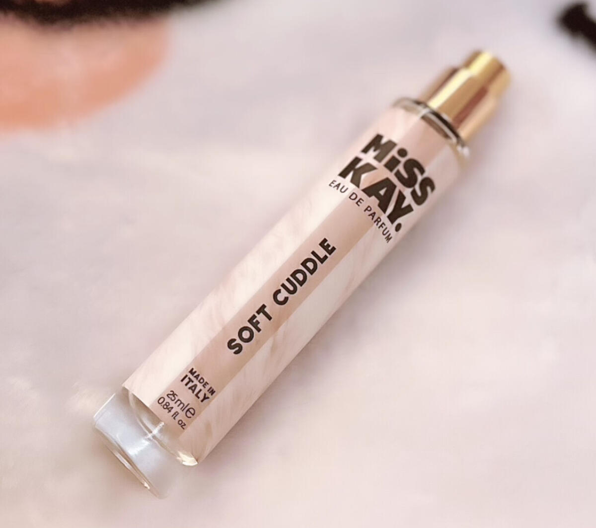 Soft Cuddle Miss Kay fragancia - una fragancia para Mujeres