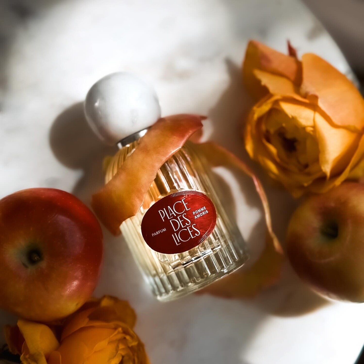 Pomme Amoris Place des Lices perfume - a fragrance for women and men 2022