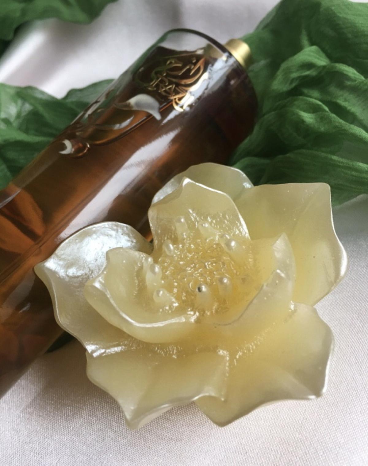 Razji Junaid Perfumes perfume - a fragrance for women and men