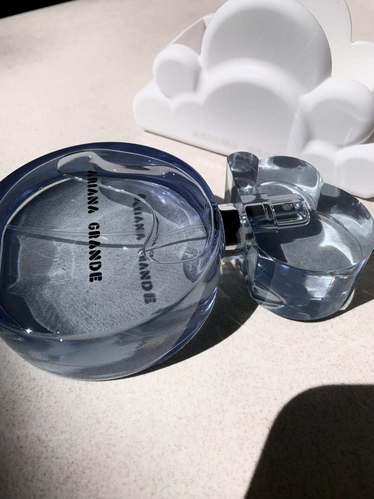 Cloud Ariana Grande perfume - a fragrance for women 2018