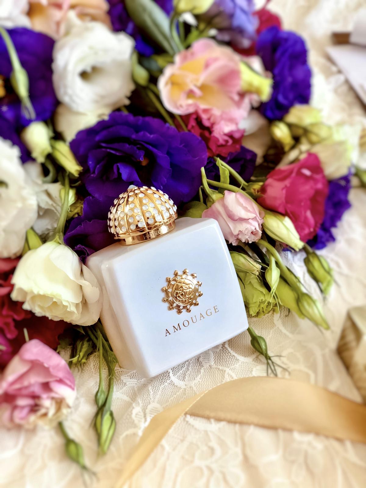 Honour Woman Amouage perfume - a fragrance for women 2011