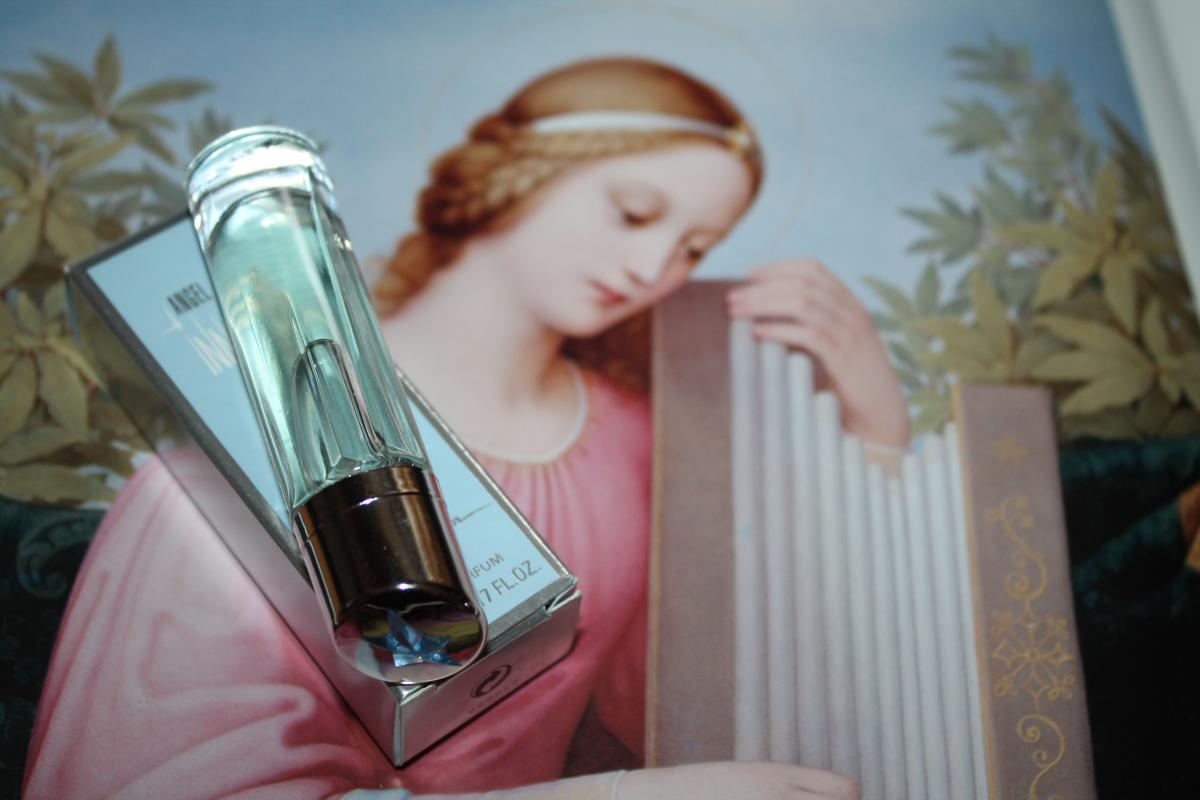 Innocent Mugler perfume - a fragrance for women 1998