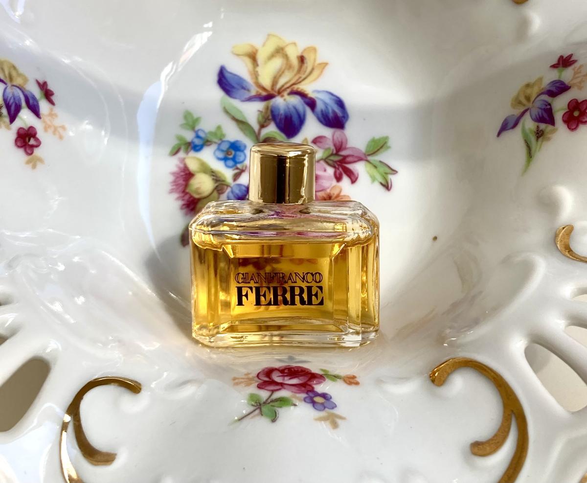 Gianfranco Ferre Gianfranco Ferre perfume - a fragrance for women 1984