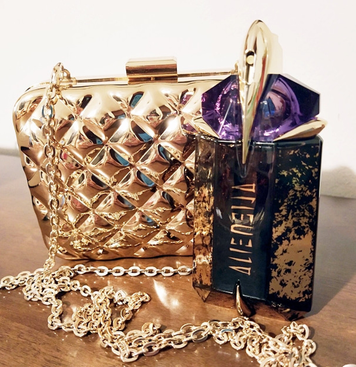 Alien Divine Ornamentations Mugler perfume - a fragrance for women 2016
