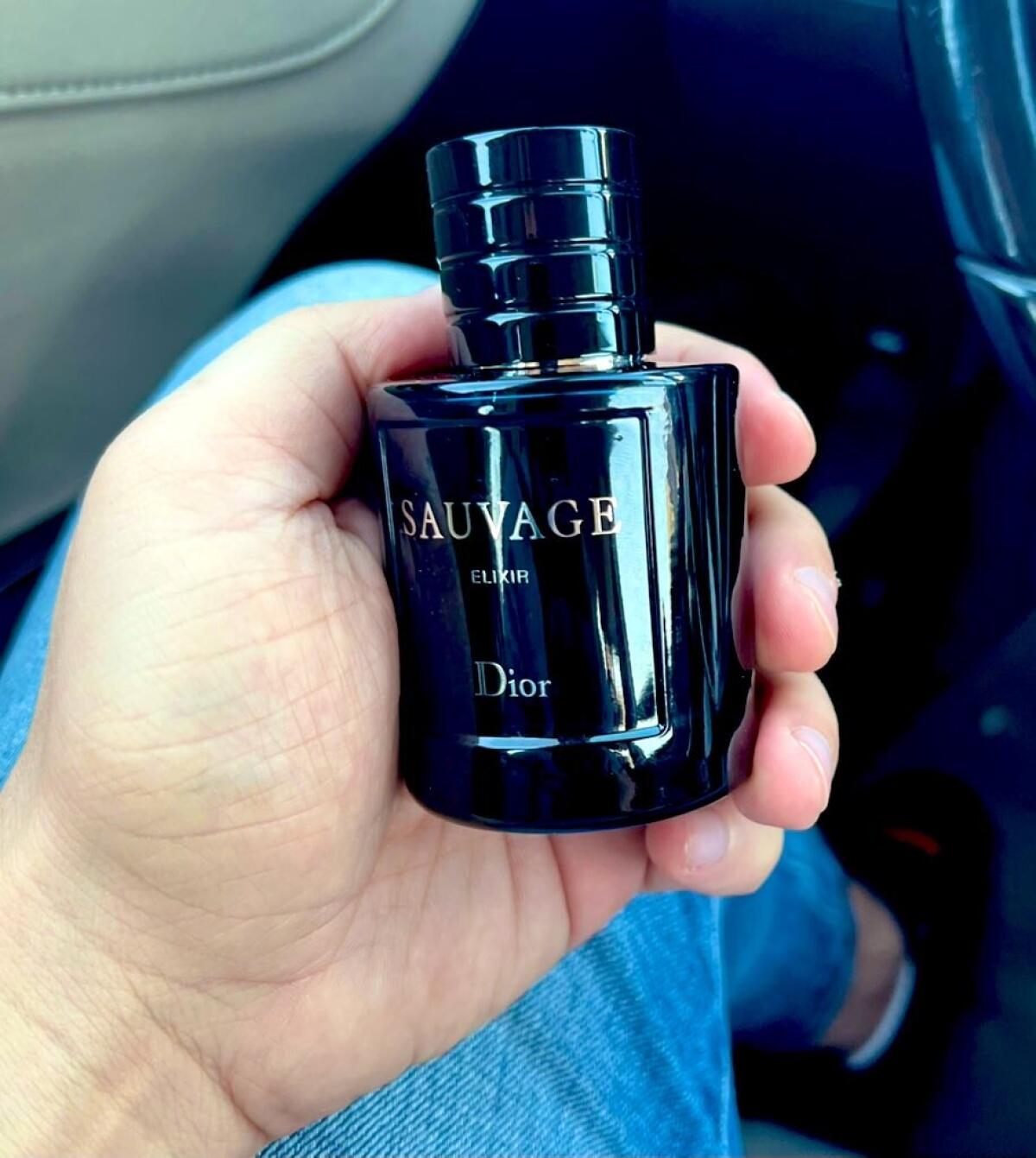 Sauvage Elixir Dior одеколон — аромат для мужчин 2021