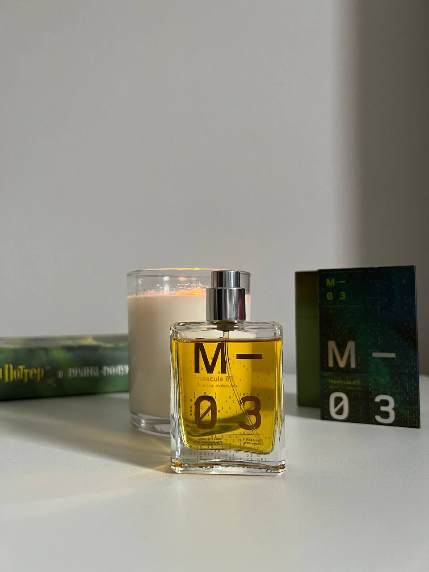 Molecule 03 Escentric Molecules perfume - a fragrance for women and men ...