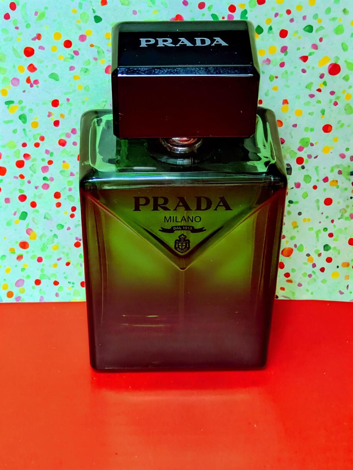 Paradigme Prada Colonia - una nuevo fragancia para Hombres 2025