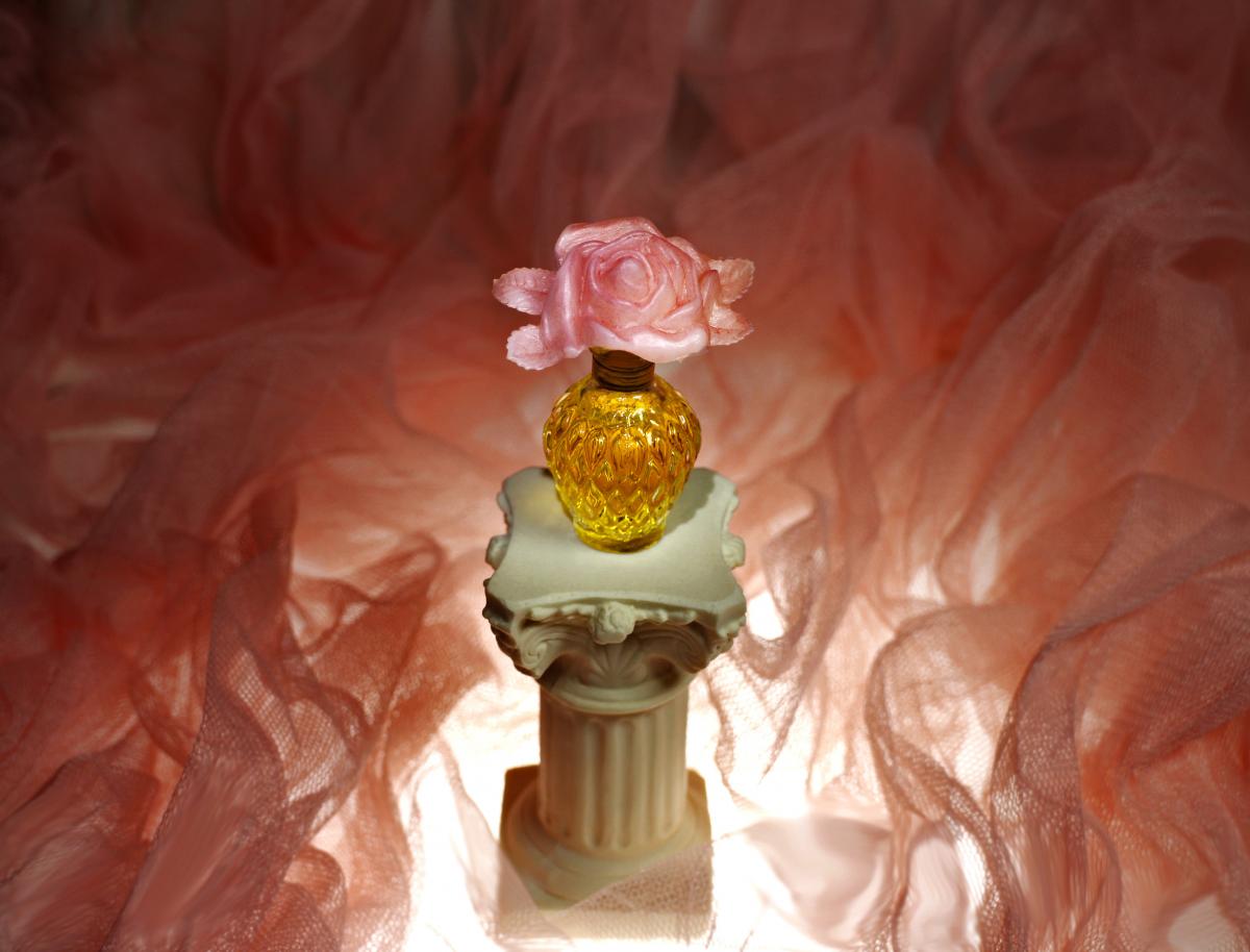 Capricci Nina Ricci perfume - a fragrance for women 1960