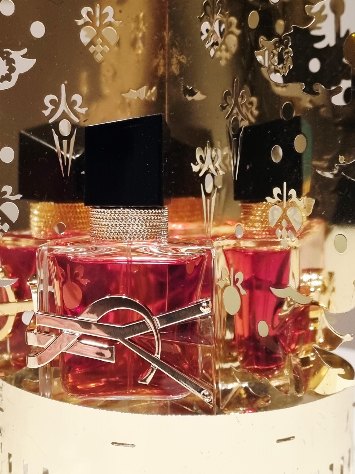 Libre Berry Crush Yves Saint Laurent perfume - a new fragrance for ...