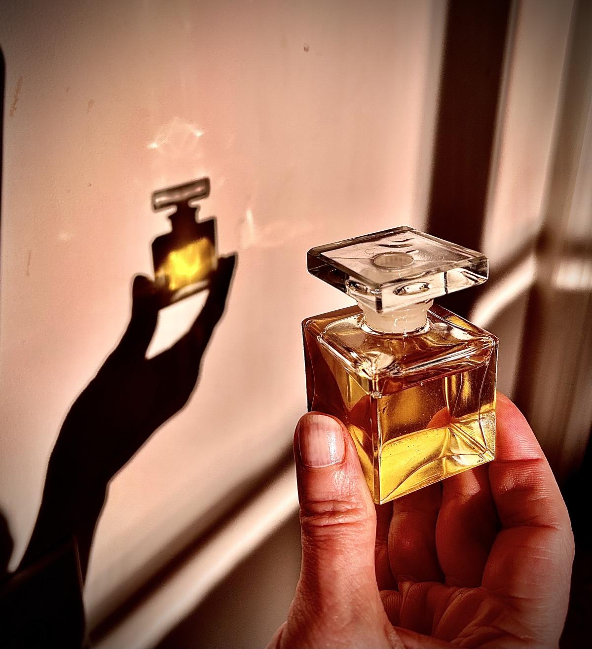 Antonia's Flowers Antonia's Flowers perfume - a fragrance for women 1985