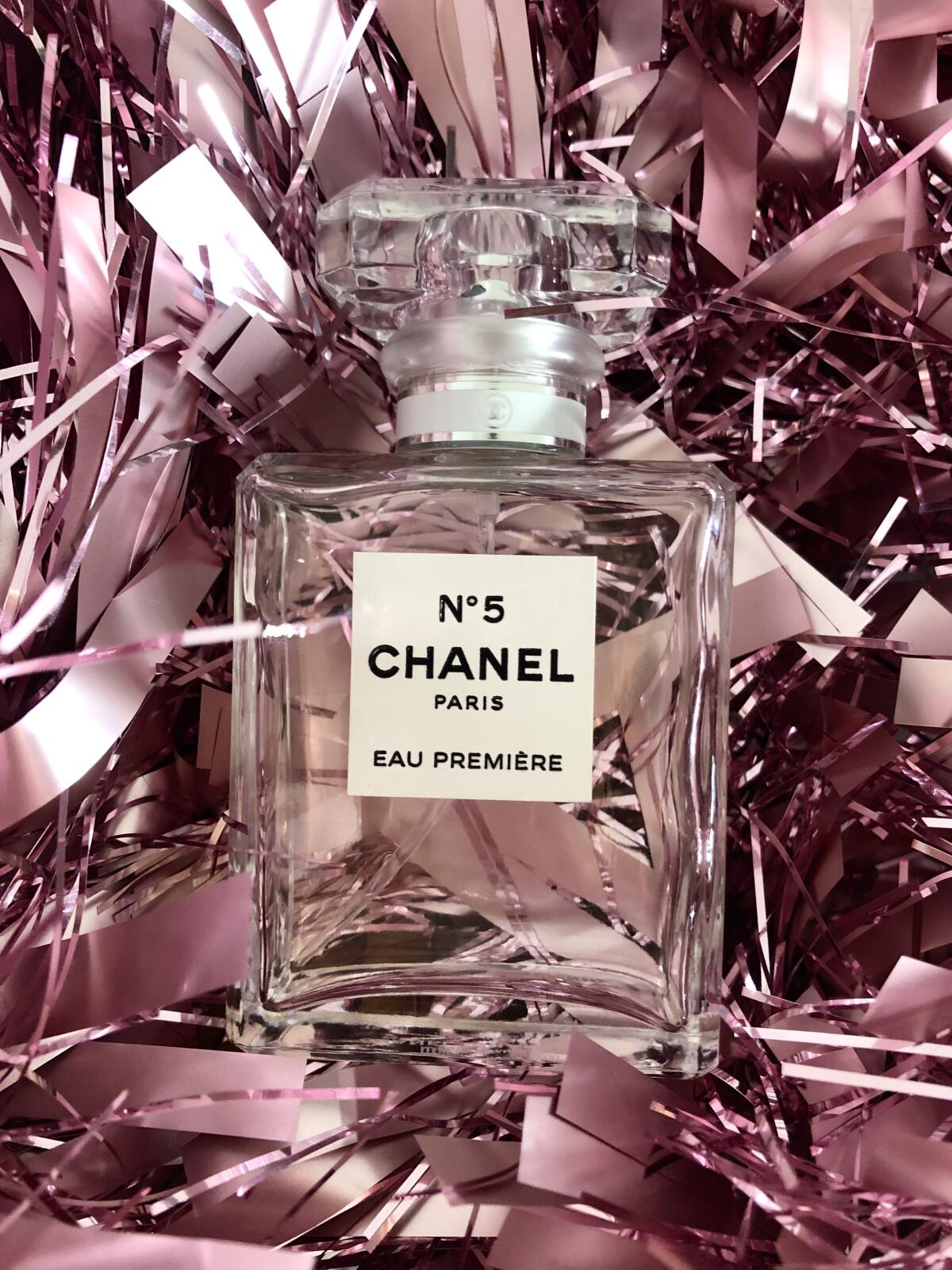 Chanel No 5 Eau Premiere (2015) Chanel عطر - a fragrance للنساء 2015