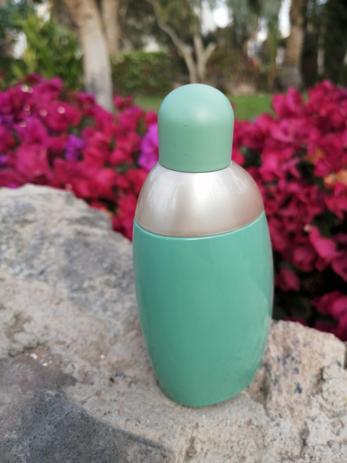 Eden Cacharel perfume - a fragrance for women 1994