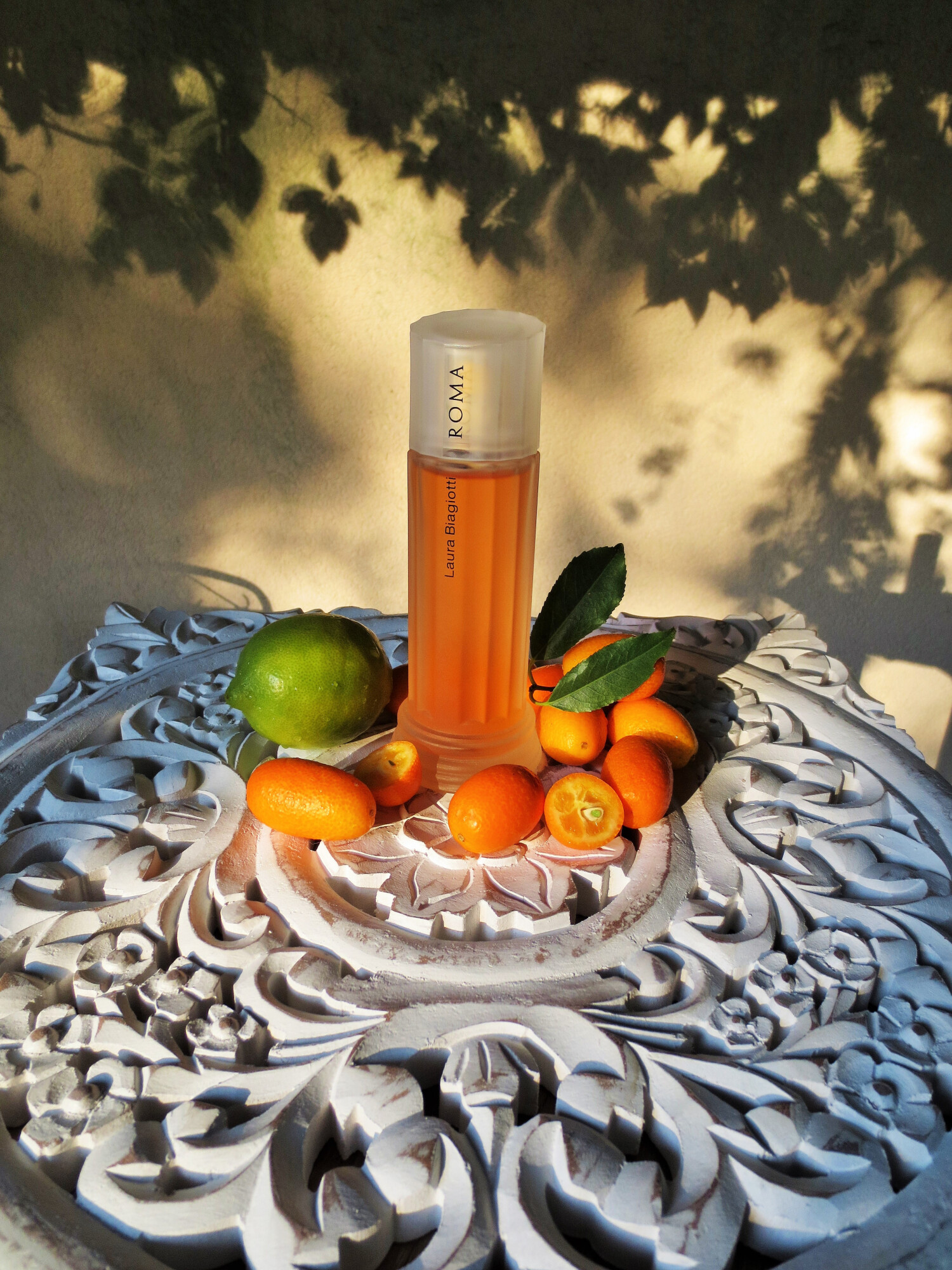 Roma Laura Biagiotti perfume - a fragrance for women 1988