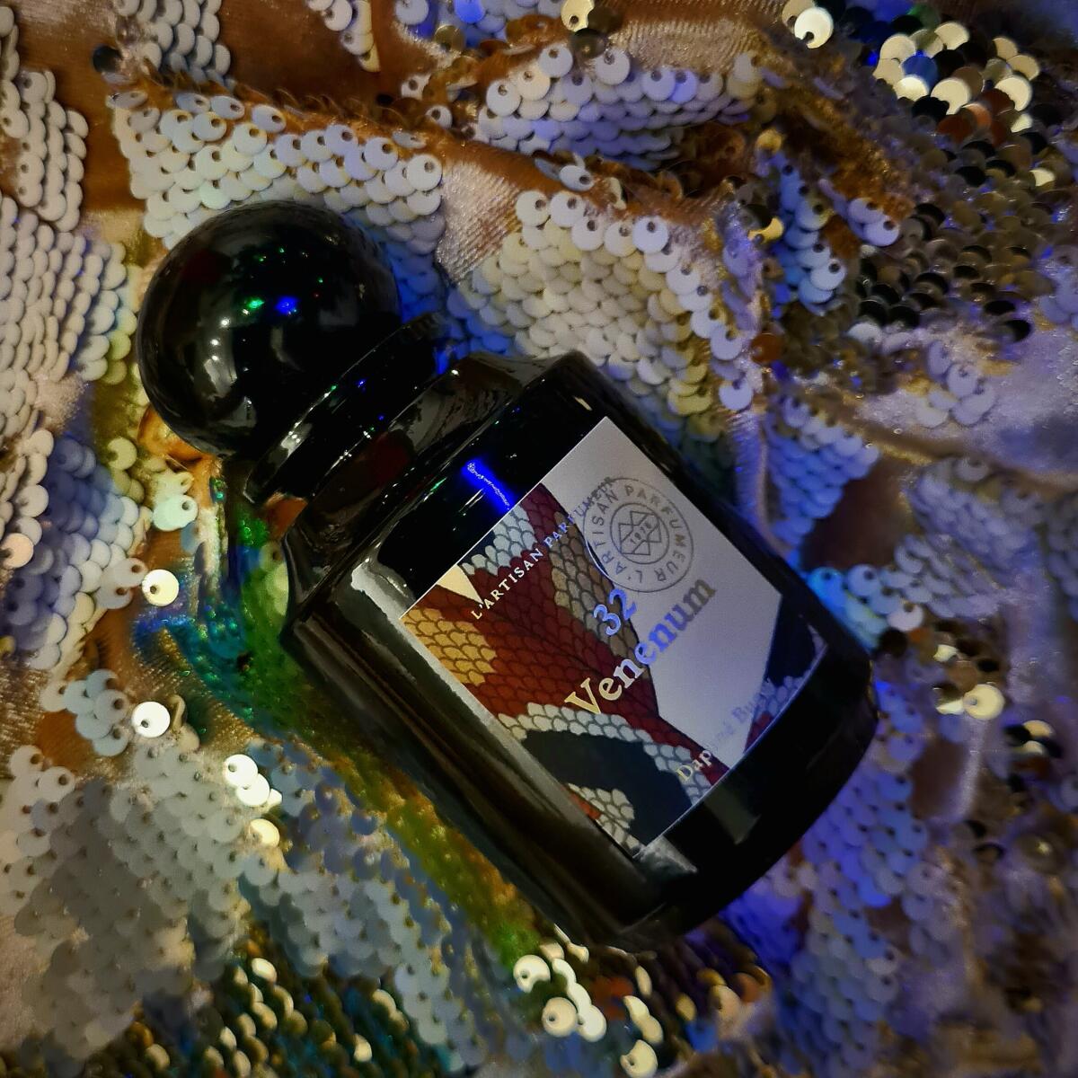 Venenum 32 L'Artisan Parfumeur perfume - a fragrance for women and men 2016