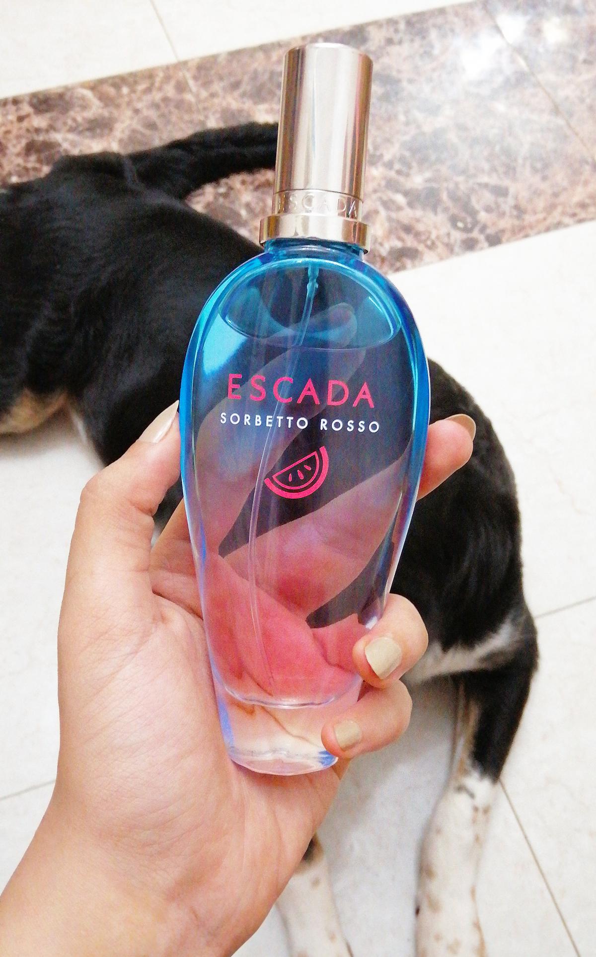 Sorbetto Rosso Escada άρωμα - ένα άρωμα για γυναίκες 2018