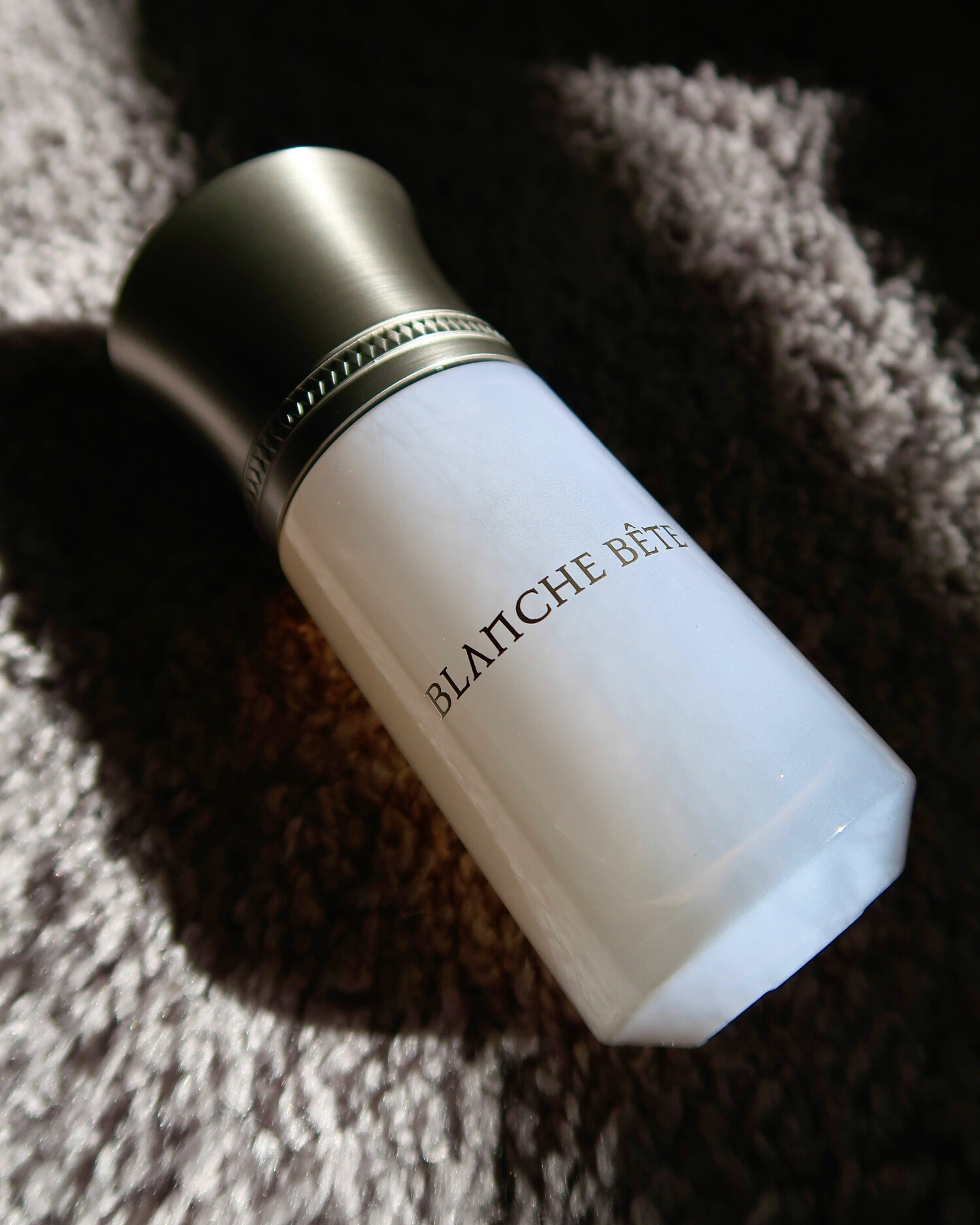 Blanche Bête Les Liquides Imaginaires perfume - a fragrance for women ...