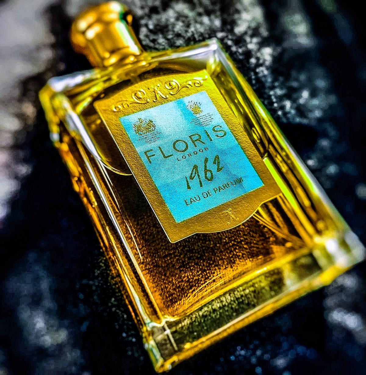 1962 Floris perfume - a fragrance for women and men 2016