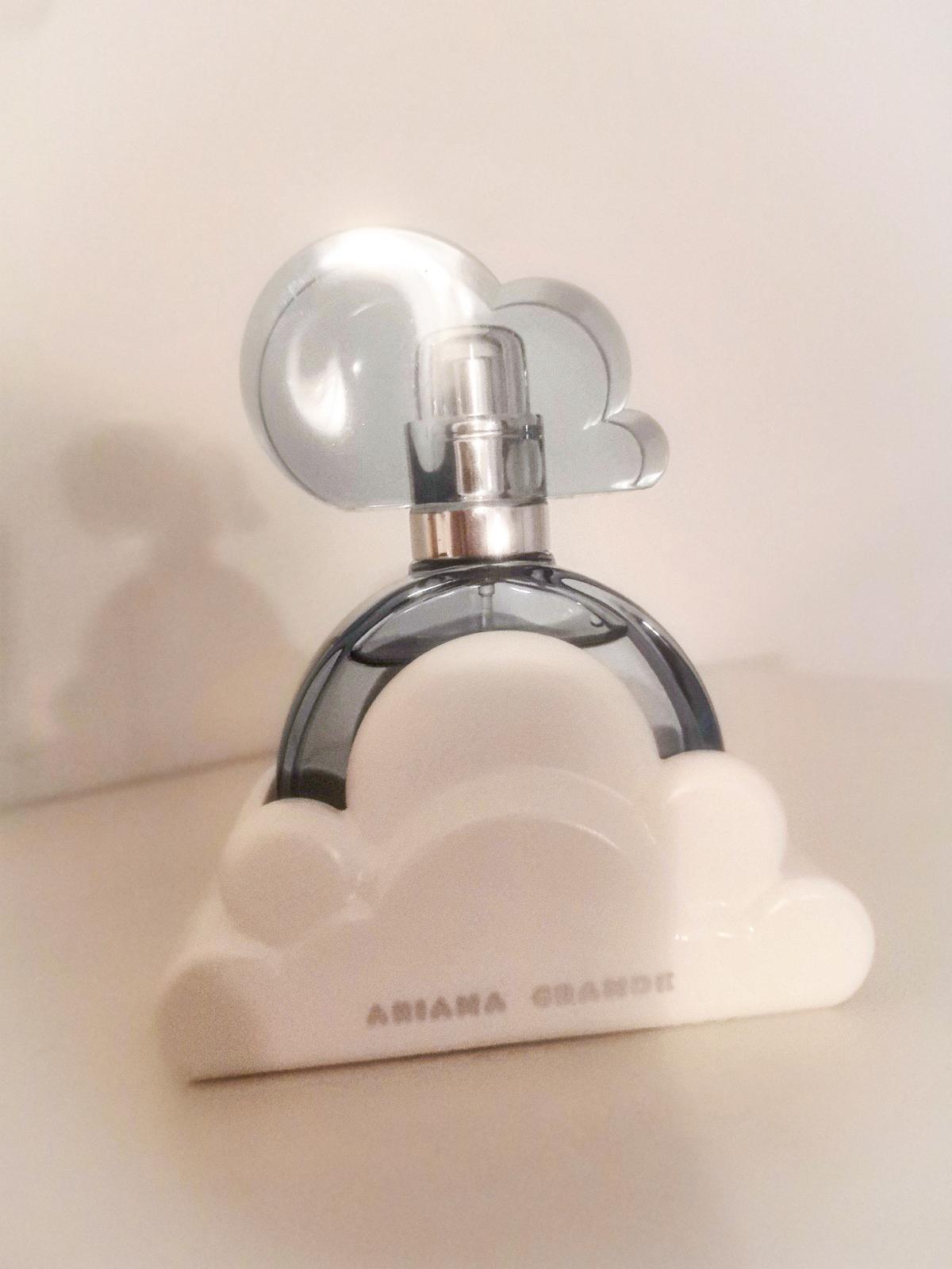 Cloud Ariana Grande perfume - a fragrance for women 2018