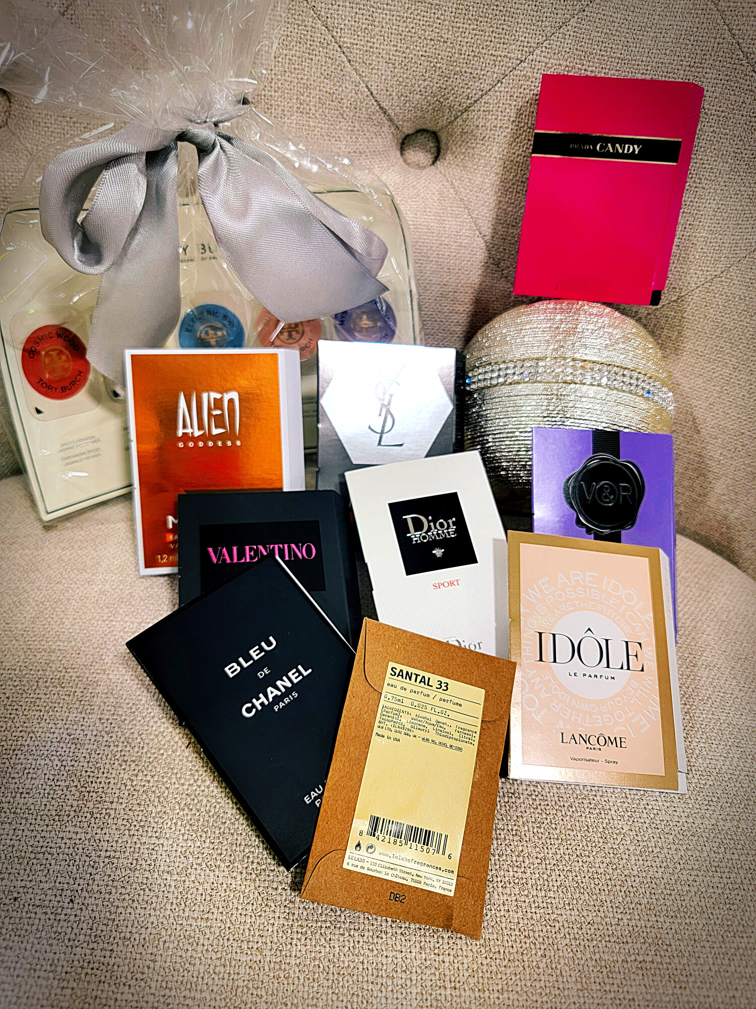 JoyousOne ~ Gift package of samples I got at the Travaulya Wallace ...