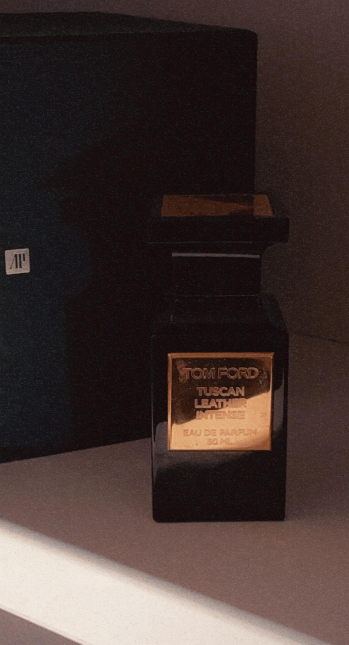 Tuscan Leather Intense Tom Ford perfume - a fragrance for women and men ...