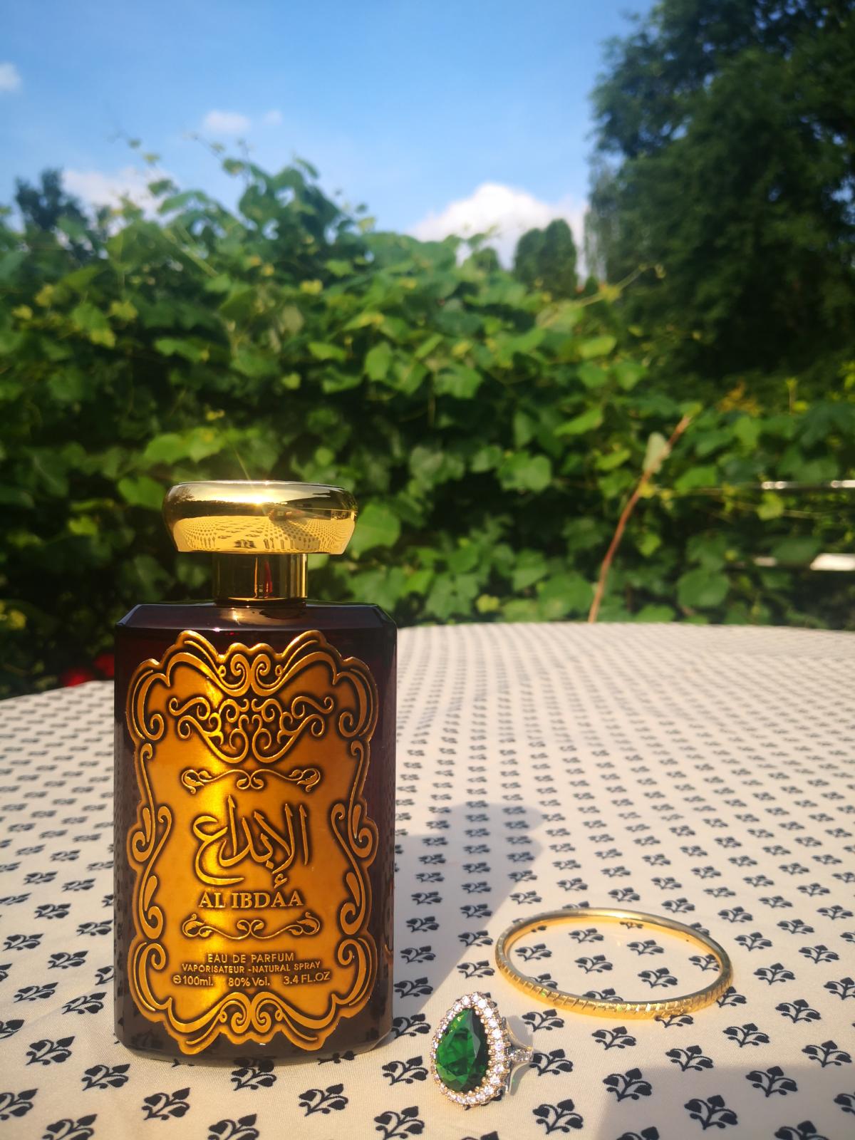 Al Ibdaa Gold Ard Al Zaafaran perfume - a fragrance for women and men