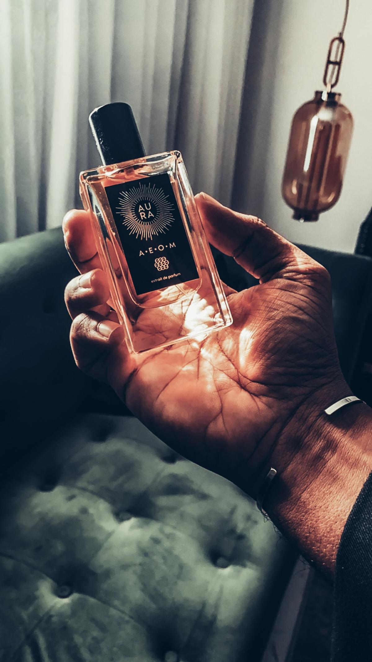 A.E.O.M. Aura Perfume perfume - a fragrance for women and men 2017