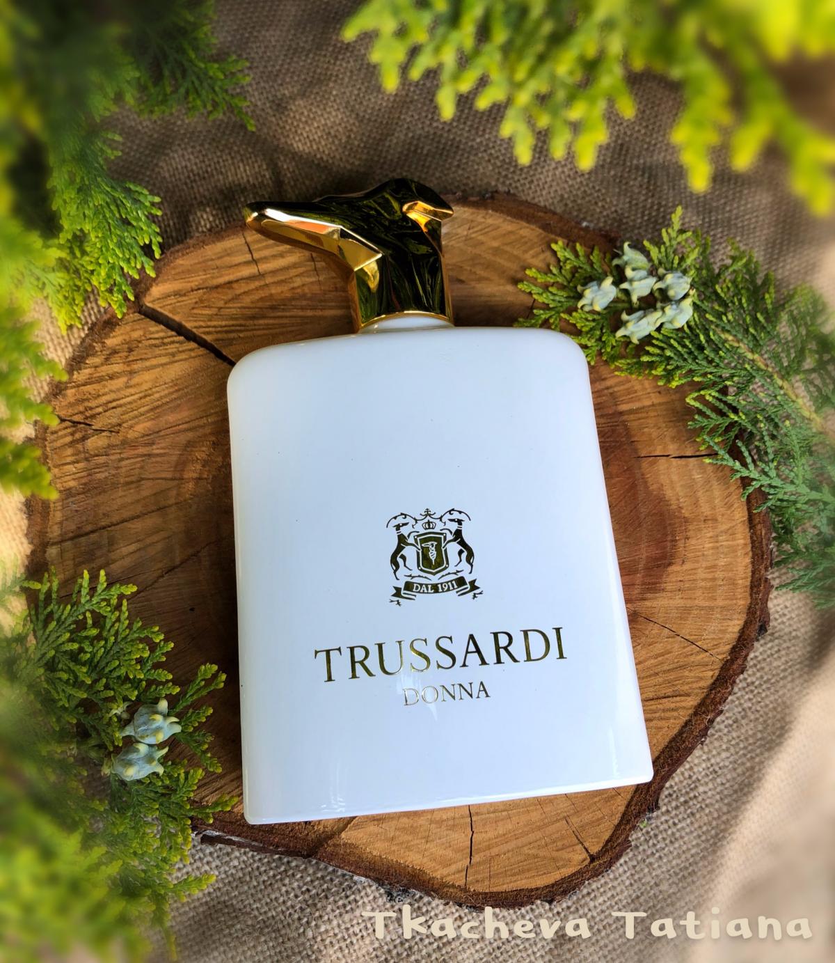 Trussardi Donna Eau de Parfum Intense Trussardi perfume - a fragrance ...