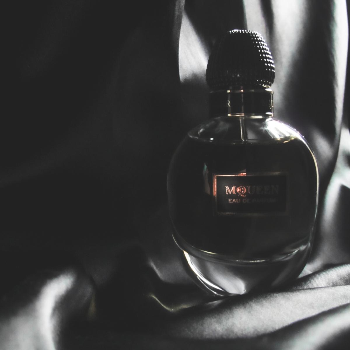 McQueen Eau de Parfum Alexander McQueen perfume - a fragrance for women ...