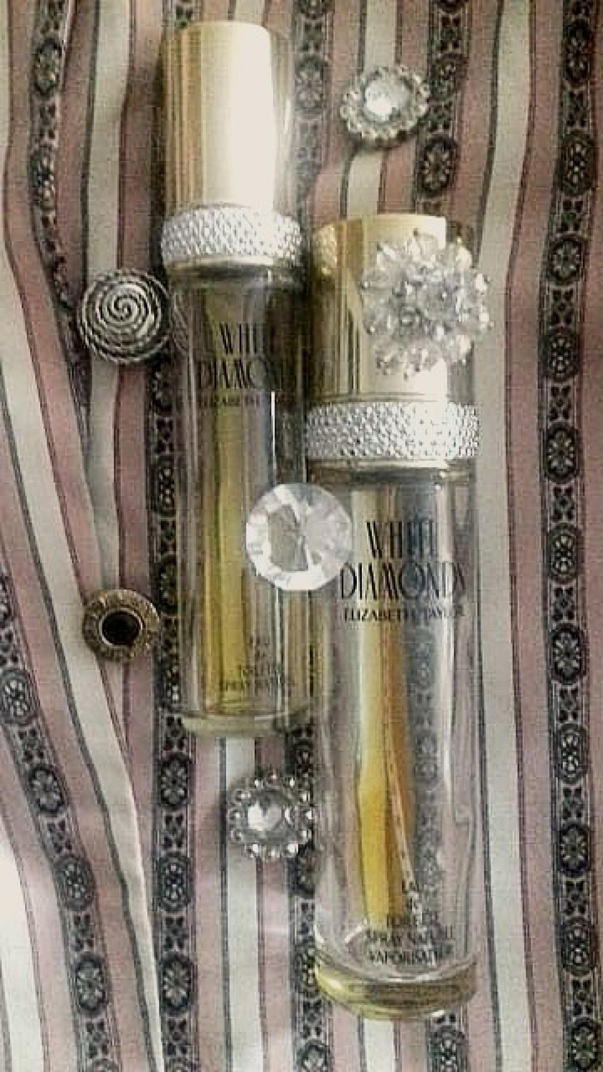 White Diamonds Elizabeth Taylor perfume - a fragrance for women 1991