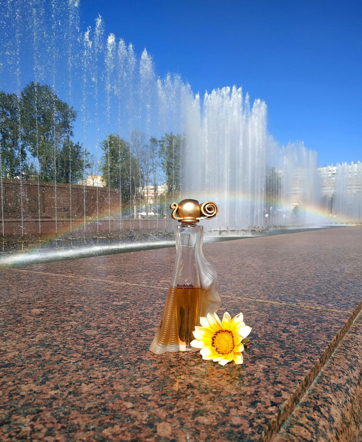 Organza Indécence Givenchy perfume - a fragrância Feminino 1999