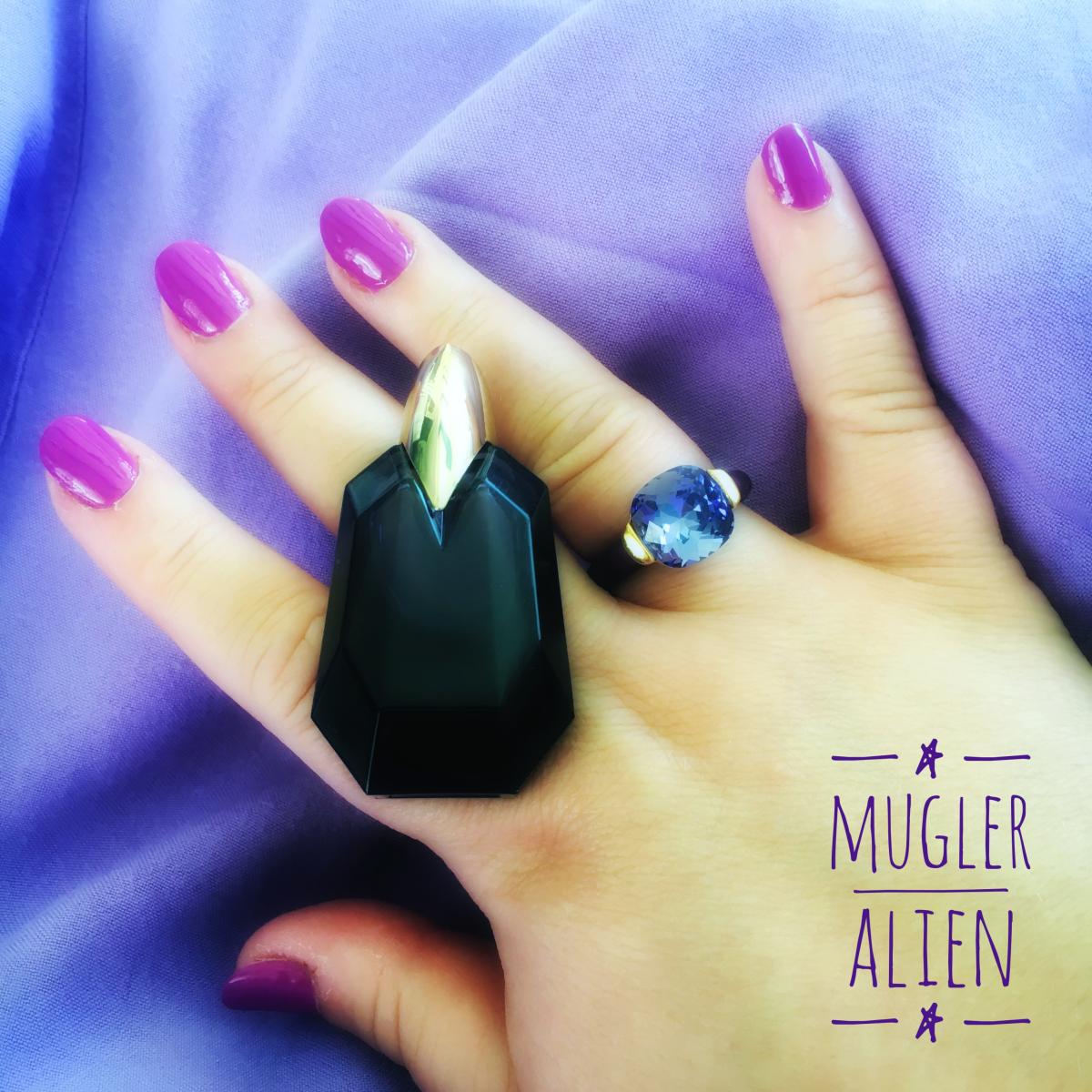 Alien Mugler perfume - a fragrance for women 2005