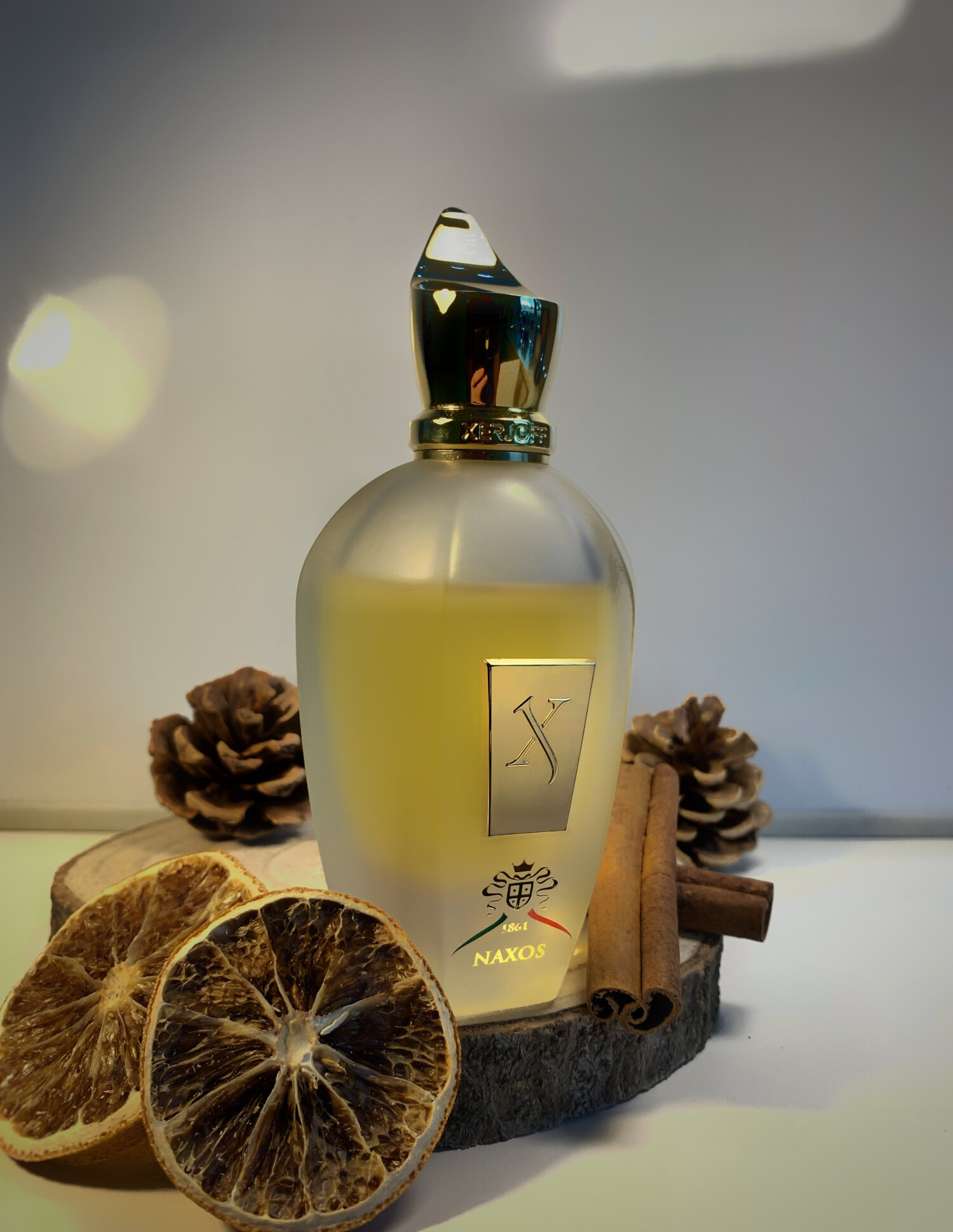 XJ 1861 Naxos Xerjoff perfume - a fragrance for women and men 2015