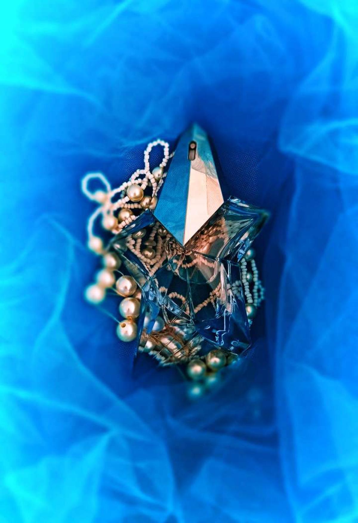 Angel Eau de Toilette (2019) Mugler perfume - a fragrance for women 2019