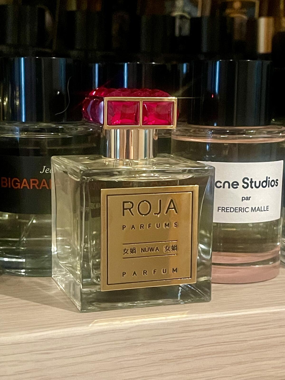 NüWa 2015 Edition Roja Dove בושם - הינו ניחוח 2015 לנשים וגברים