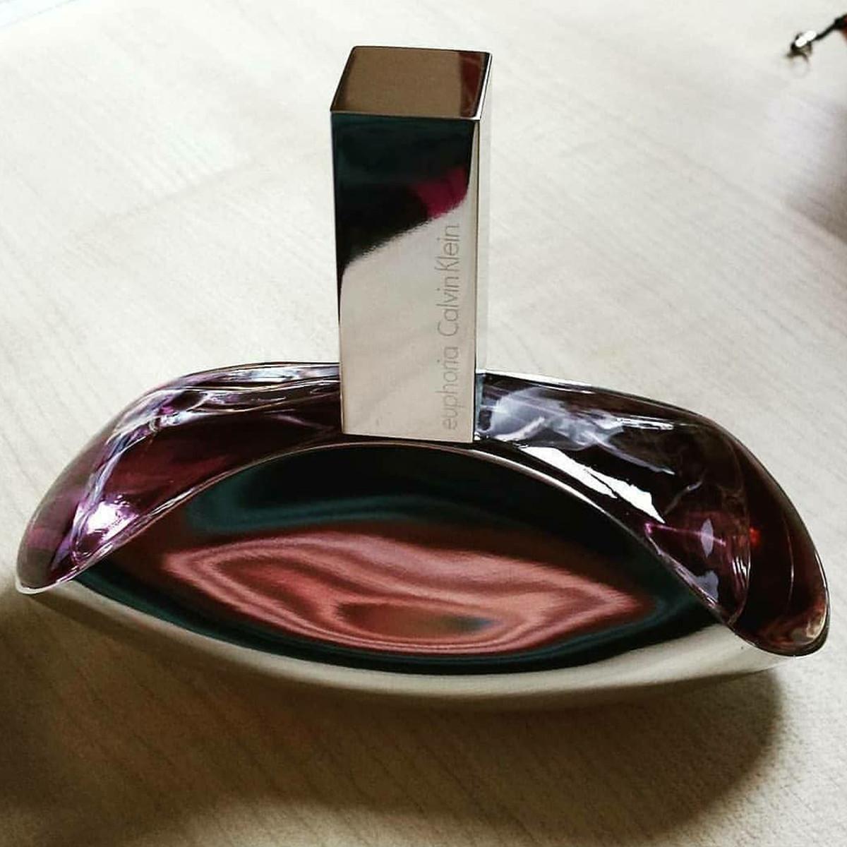 Euphoria Calvin Klein perfume - a fragrance for women 2005