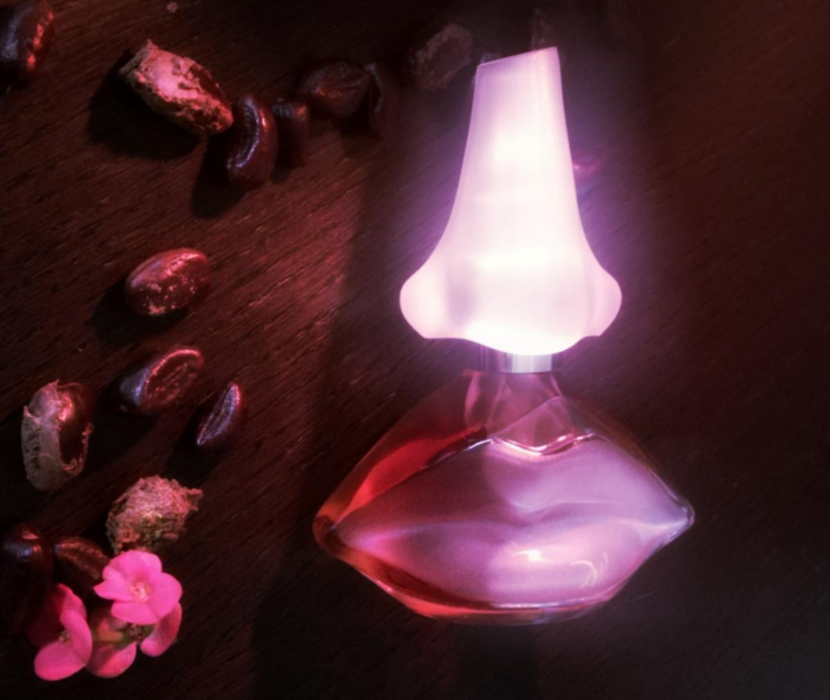 Dali Parfum Salvador Dali perfume - a fragrance for women 1983