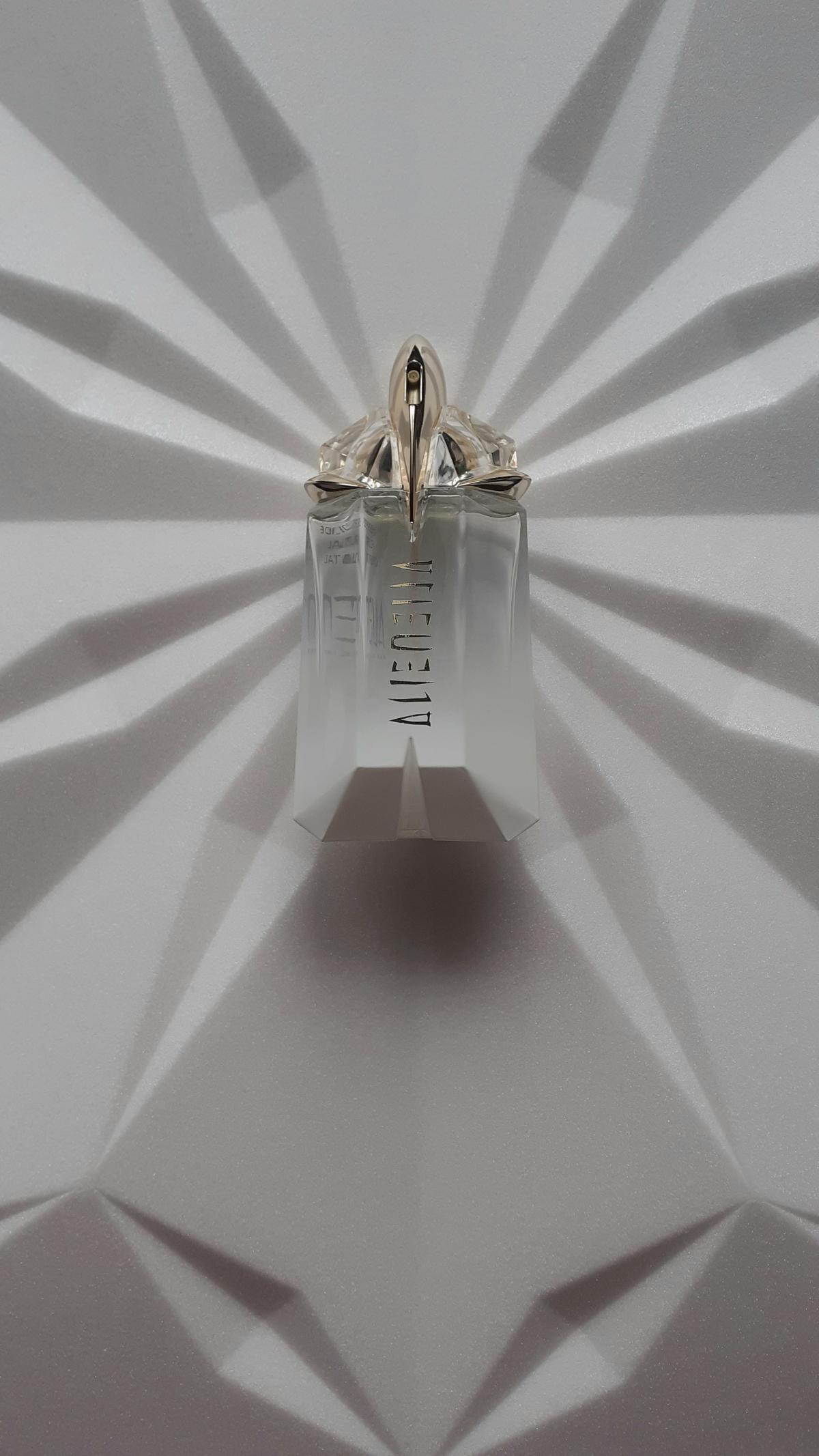 Alien Eau Sublime Mugler perfume - a fragrance for women 2017