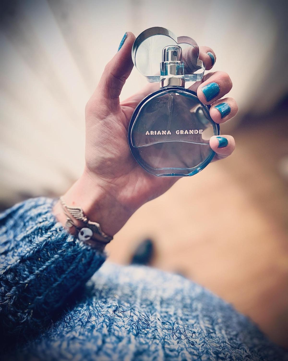 Cloud Ariana Grande perfume - a fragrance for women 2018